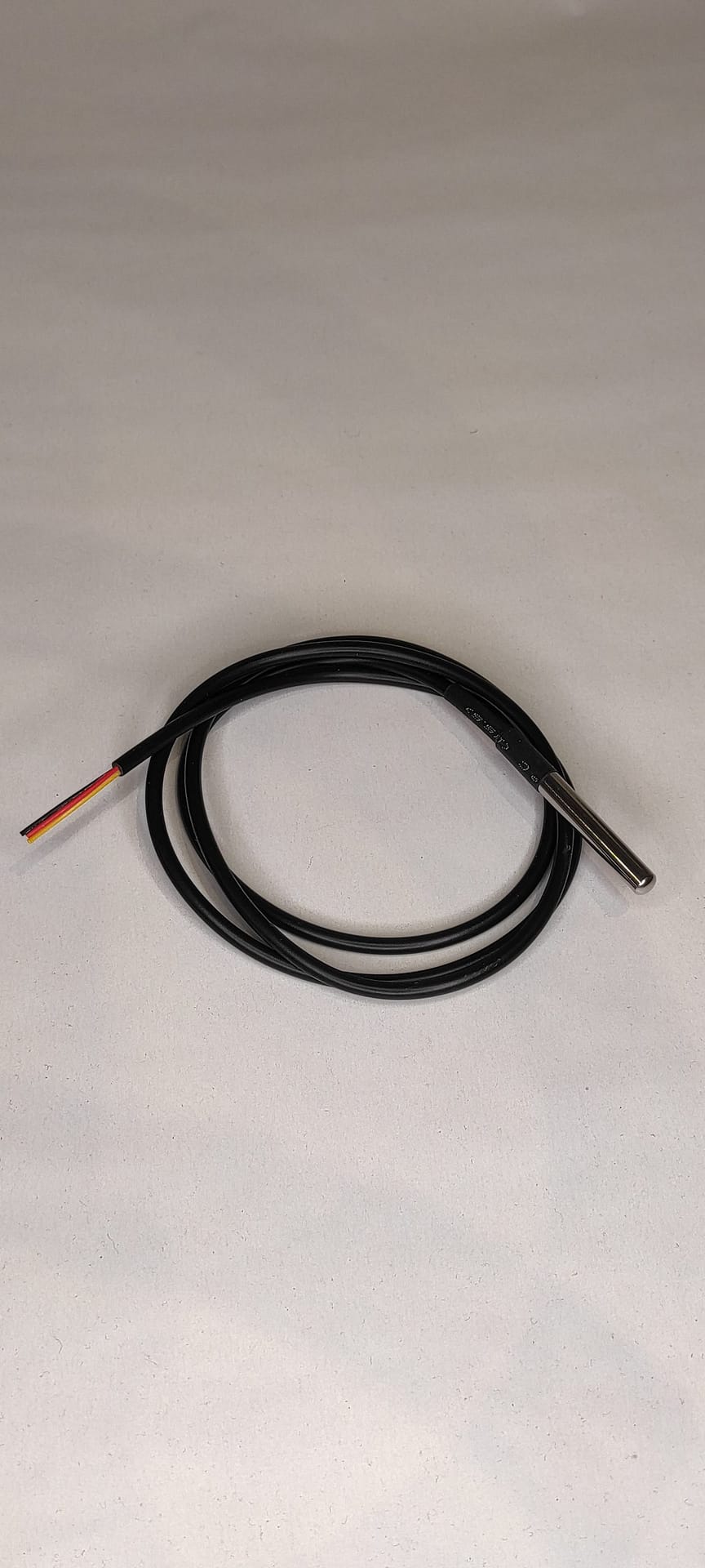 Czujnik temperatury DS18B20 Wodoodporny 1M - Sklep elektryczny ... Czujnik temperatury DS18B20 Wodoodporny 1M - Sklep elektryczny ...